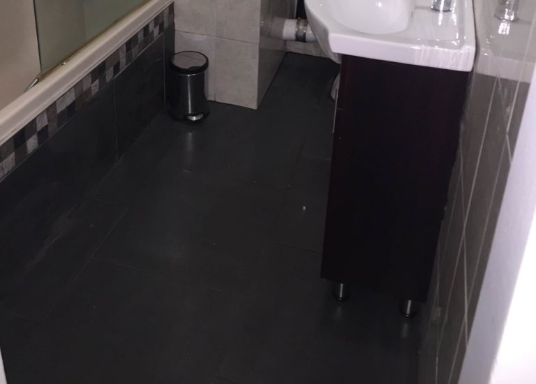 Tiling Over Existing Tiles, All You Need To Know - The DIY Life