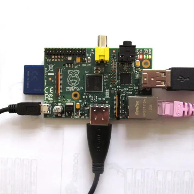 raspberry pi cloud storage server in operation - The DIY Life