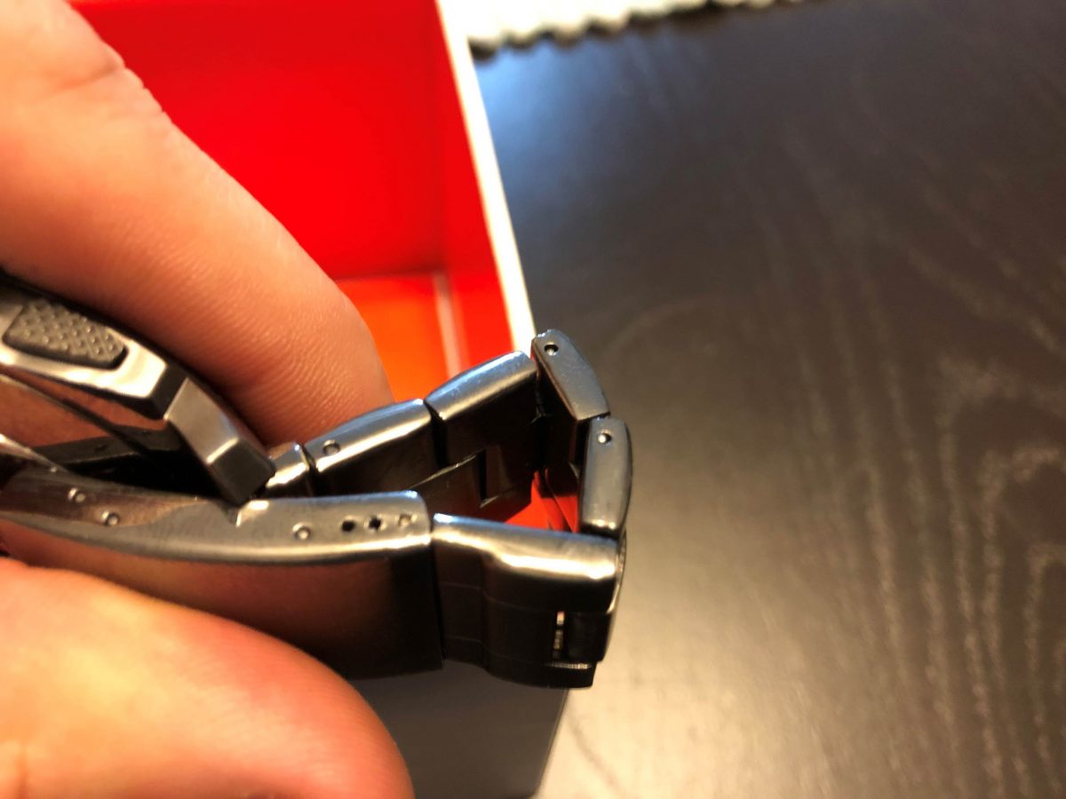 How To Resize A Watch Strap, Make It Smaller Or Larger - The DIY Life