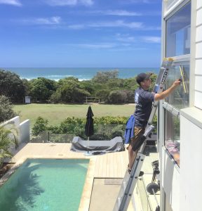 A Guide to Cleaning Windows Quickly and Efficiently - The DIY Life