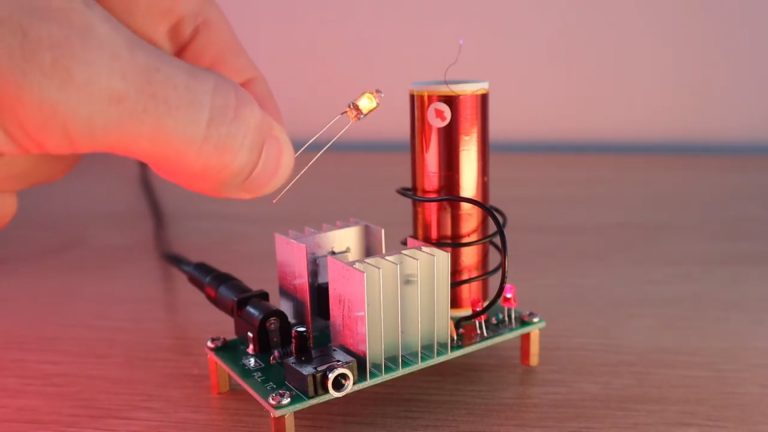 Building A $5 Mini Tesla Coil Kit From Wish - The DIY Life