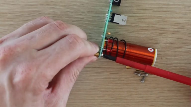 Building A $5 Mini Tesla Coil Kit From Wish - The DIY Life