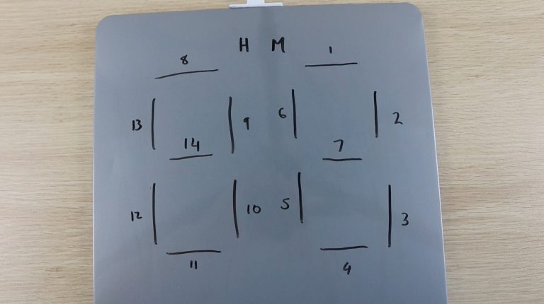 Mechanical 7 Segment Display Clock Using An Arduino & 28 Servos - The ...