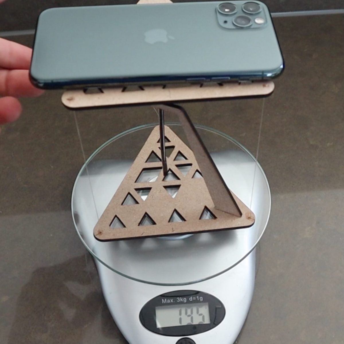 Magnetic Table Collapsing - The DIY Life