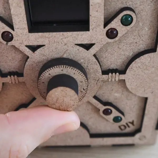 Safe Puzzle Box - The DIY Life