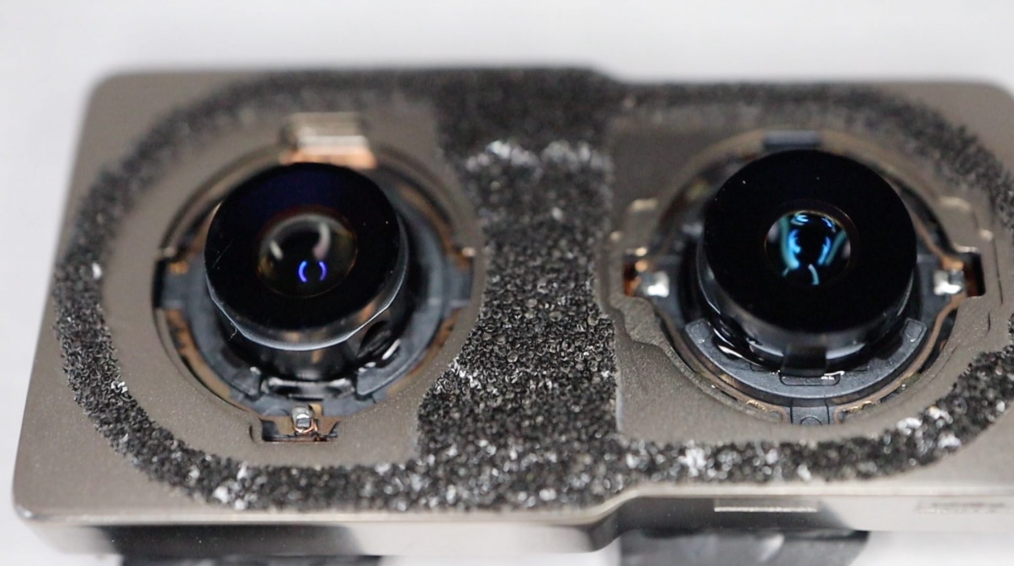 iPhone X Ultimate Teardown - Amazing Close Up Shots - The DIY Life