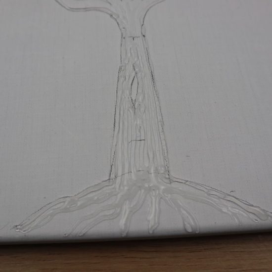 Complete The Glue Tree - The DIY Life