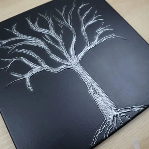 Easy Hot Glue Tree Canvas - The DIY Life