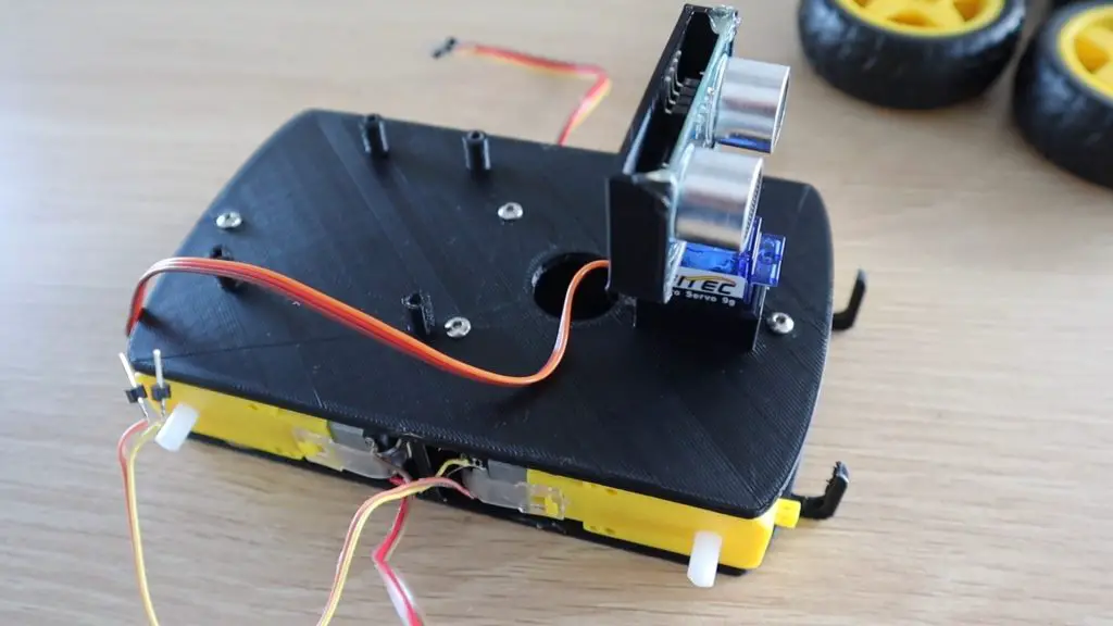 Arduino Based Obstacle Avoiding Robot Car - The DIY Life
