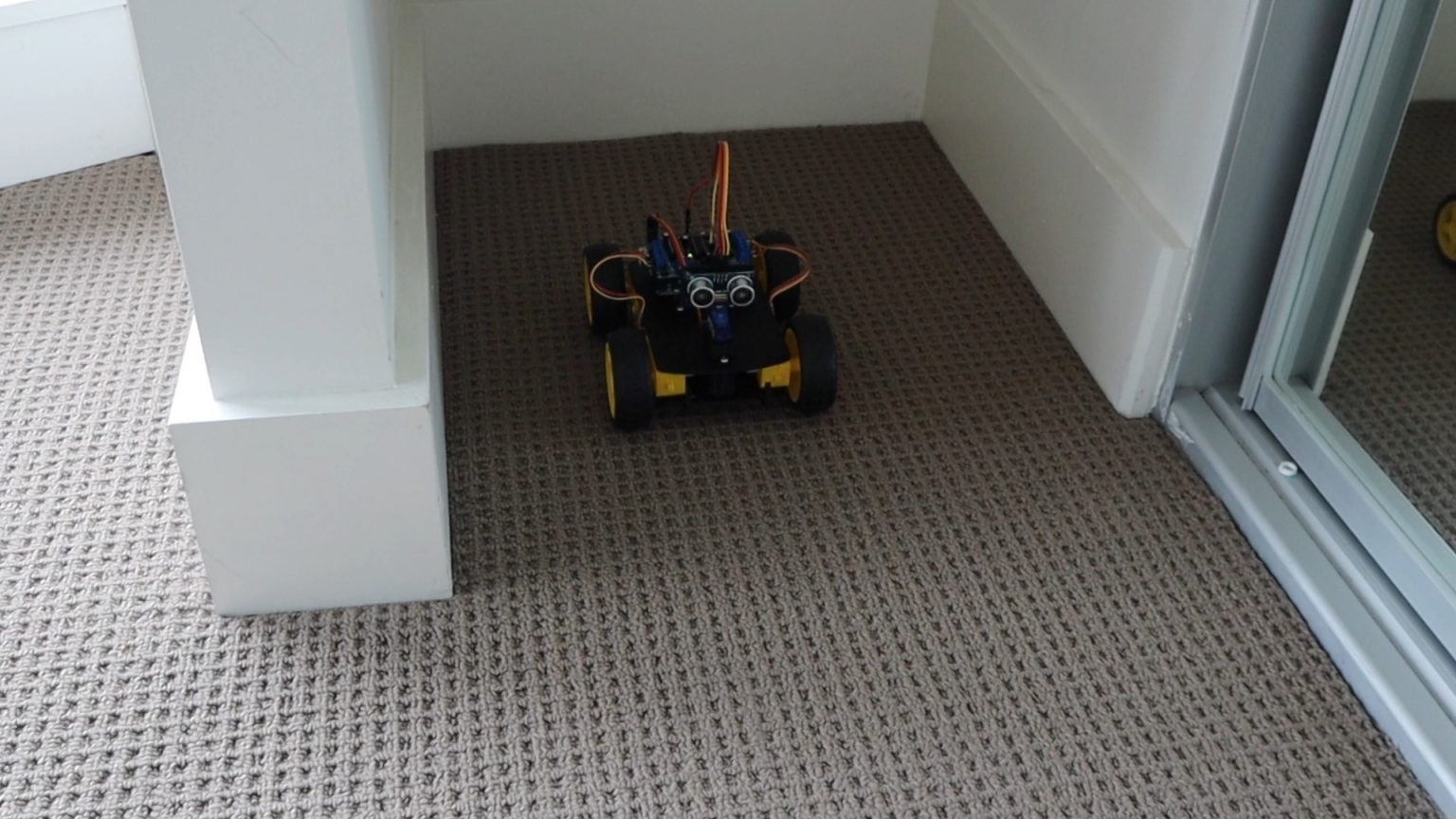 Arduino Based Obstacle Avoiding Robot Car - The DIY Life
