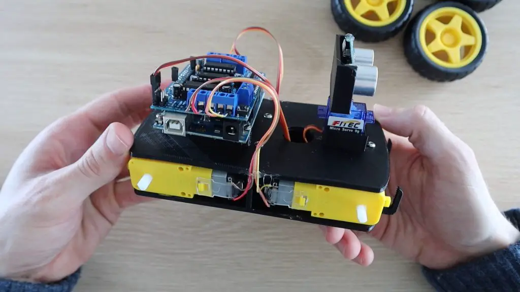 Arduino Based Obstacle Avoiding Robot Car - The DIY Life