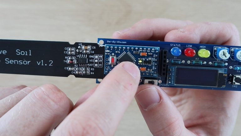 Arduino Soil Moisture Monitor - Never Forget To Water Your Indoor ...