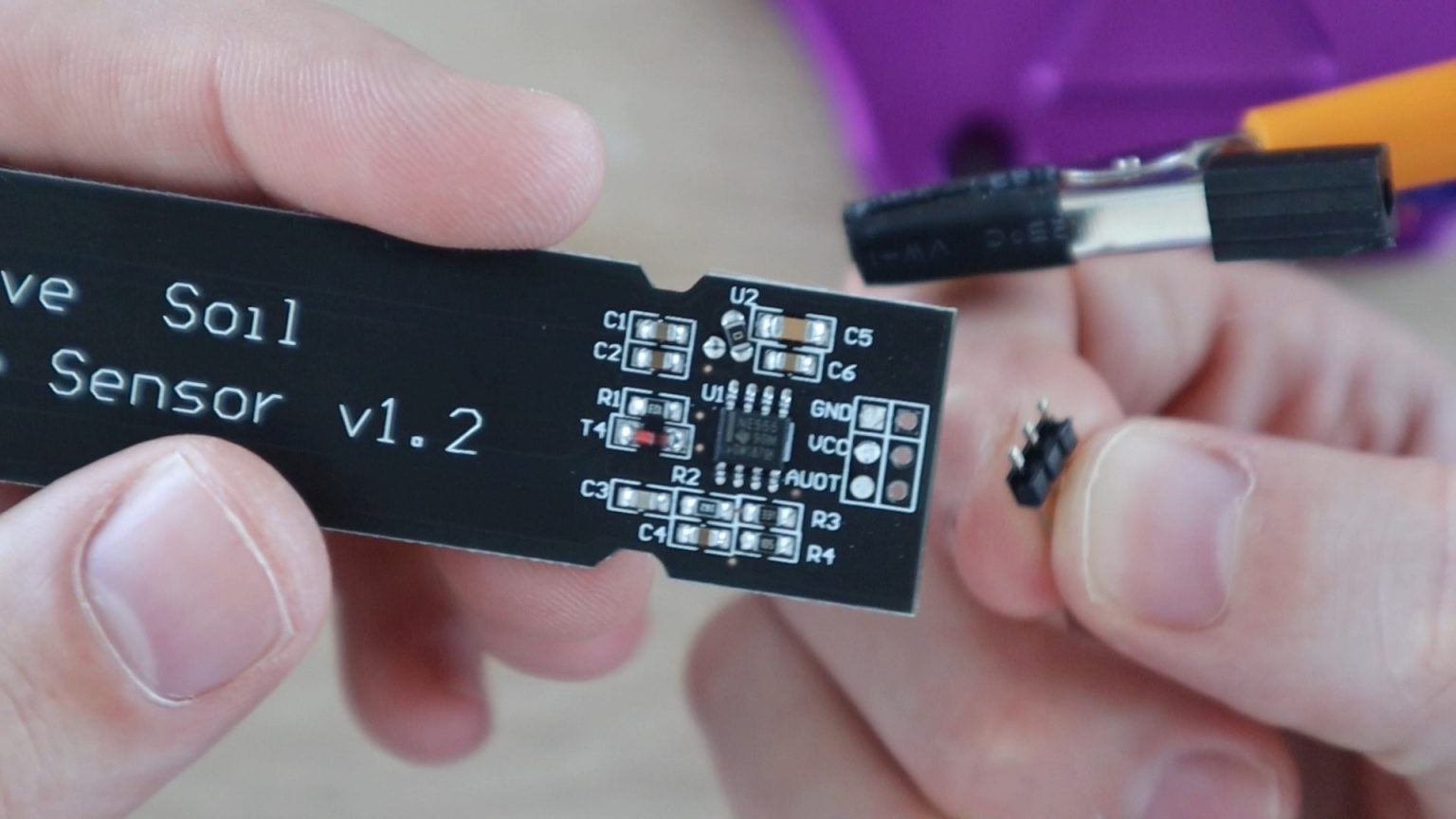 Arduino Soil Moisture Monitor - Never Forget To Water Your Indoor ...