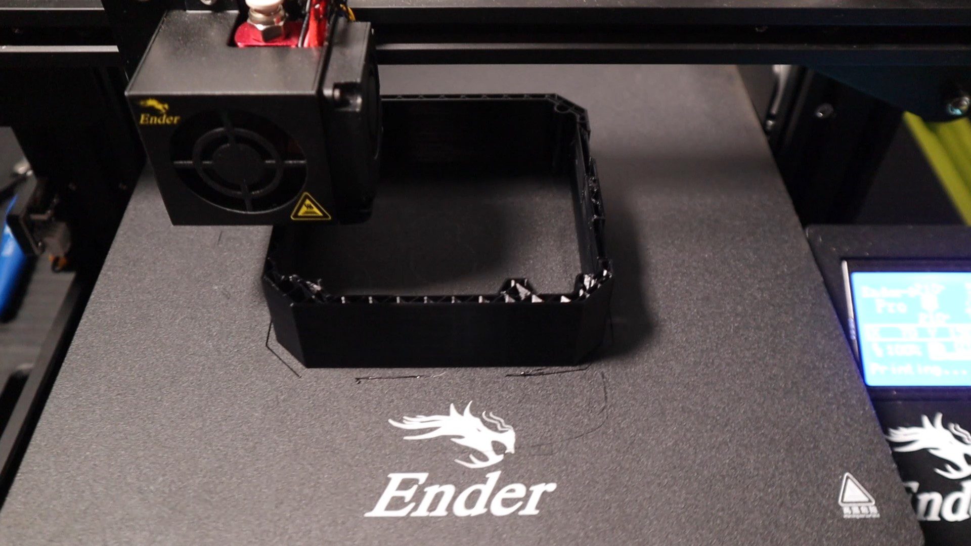 Diy Raspberry Pi 4 Desktop Case With Oled Stats Display The Diy Life