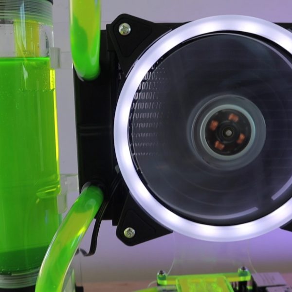 Liquid Cooled Raspberry Pi 4 - The DIY Life