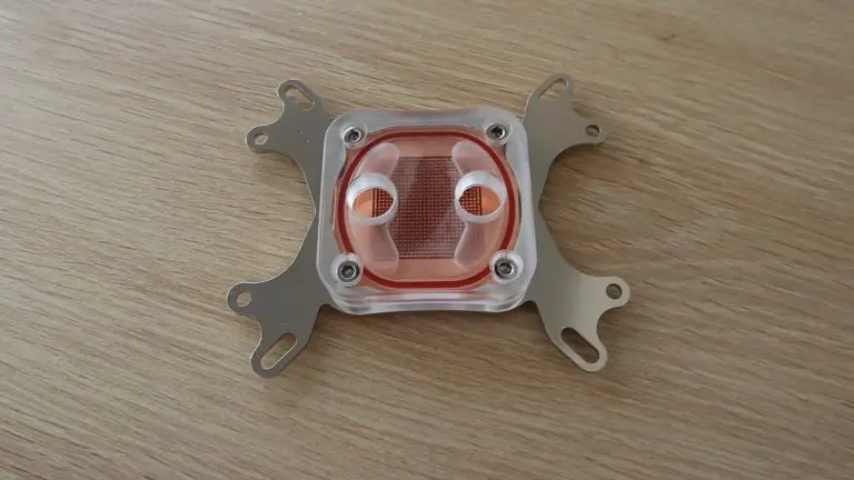 Water Cooled Raspberry Pi 4 - Totally Unnecessary, But Pretty Awesome ...