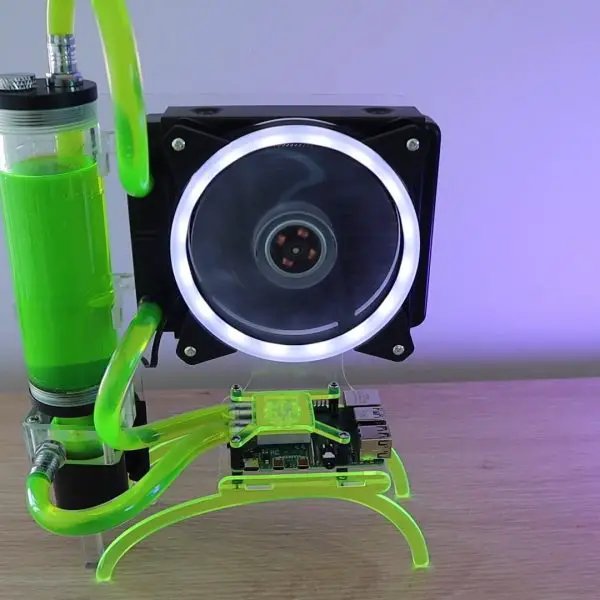 Water Cooled Raspberry Pi 4 - The DIY Life
