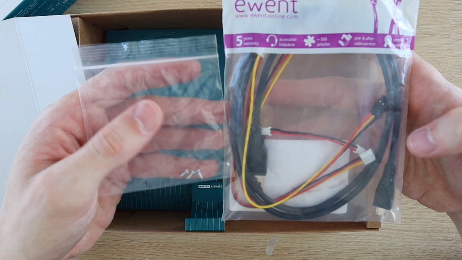 Arduino Oplà IoT Kit - Unboxing And First Impressions - The DIY Life