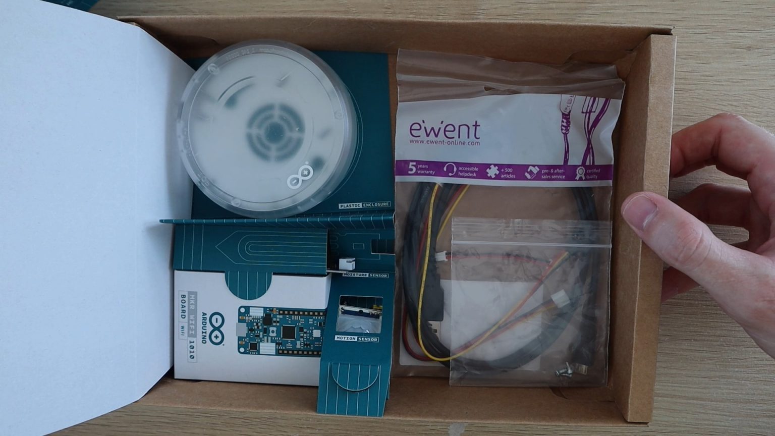 Arduino Oplà IoT Kit - Unboxing And First Impressions - The DIY Life