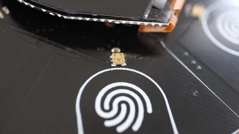 Arduino Oplà IoT Kit - Unboxing And First Impressions - The DIY Life