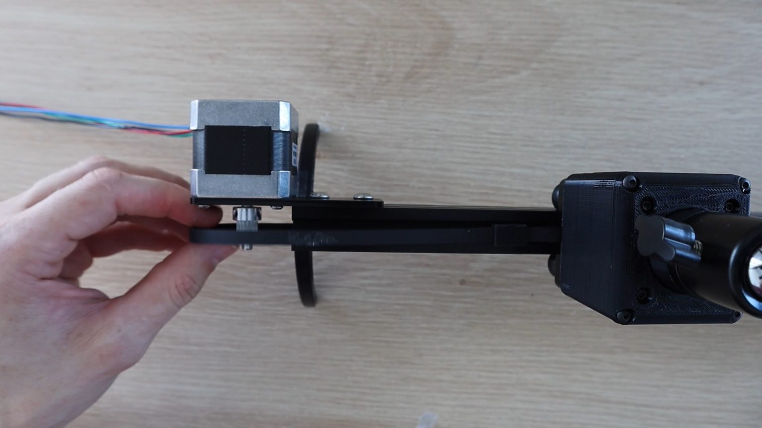DIY Motorised Camera Slider With Object Tracking - The DIY Life