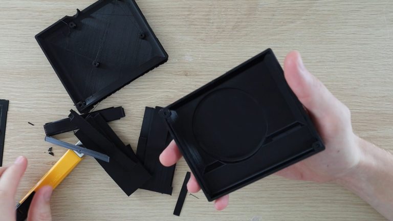 Mini Sega Genesis Console Powered By A Raspberry Pi 4 Running RetroPie - The DIY Life