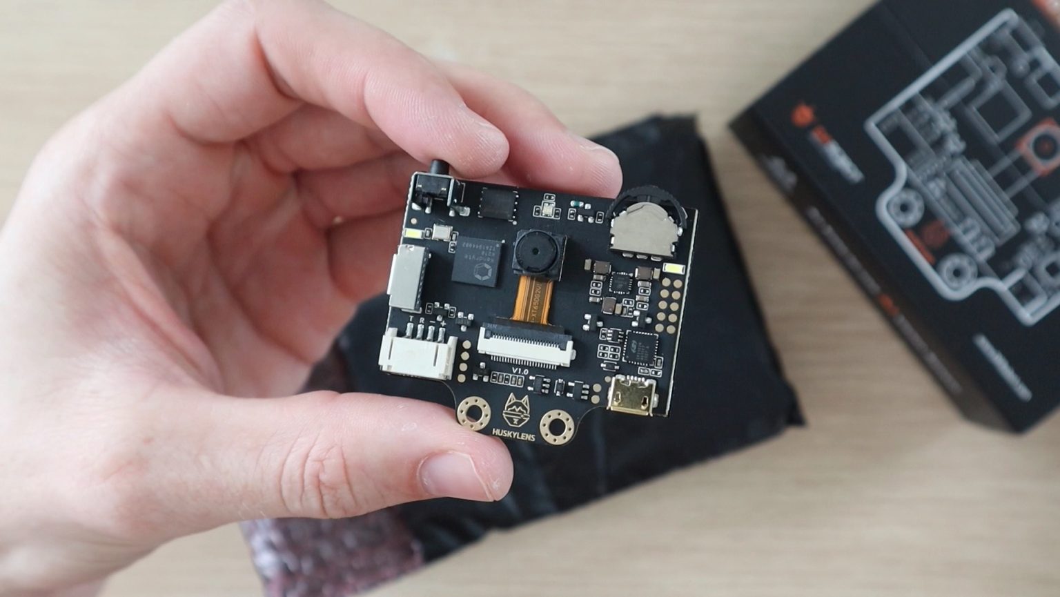 Adding AI Vision To A Robot Car Using A Huskylens - The DIY Life