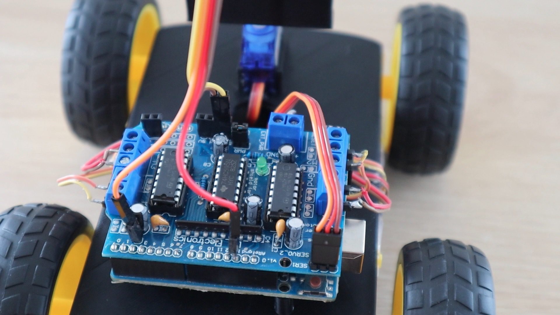Adding AI Vision To A Robot Car Using A Huskylens - The DIY Life