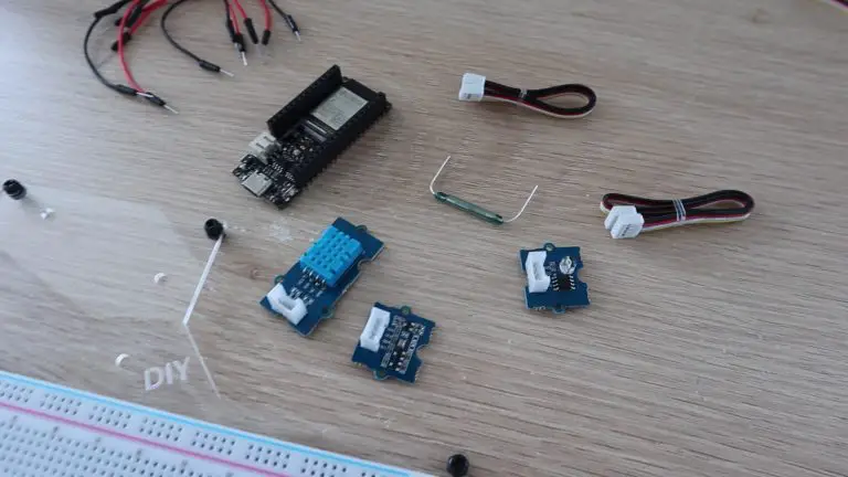 DIY 3D Printed IoT Weather Station Using an ESP32 - The DIY Life