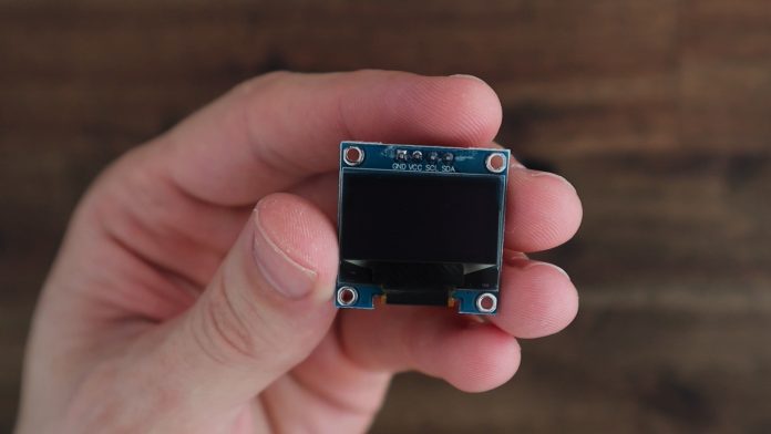 Add an OLED Stats Display to Raspberry Pi OS Bullseye - The DIY Life
