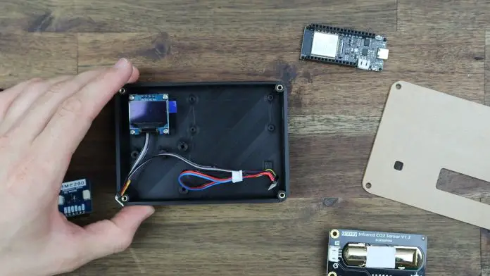 All-In-One Indoor Air Quality Monitor With CO2 Sensor - The DIY Life