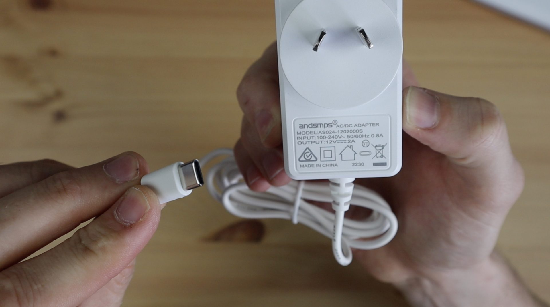 A New Raspberry Pi Powered Laptop - The CrowPi-L - The DIY Life