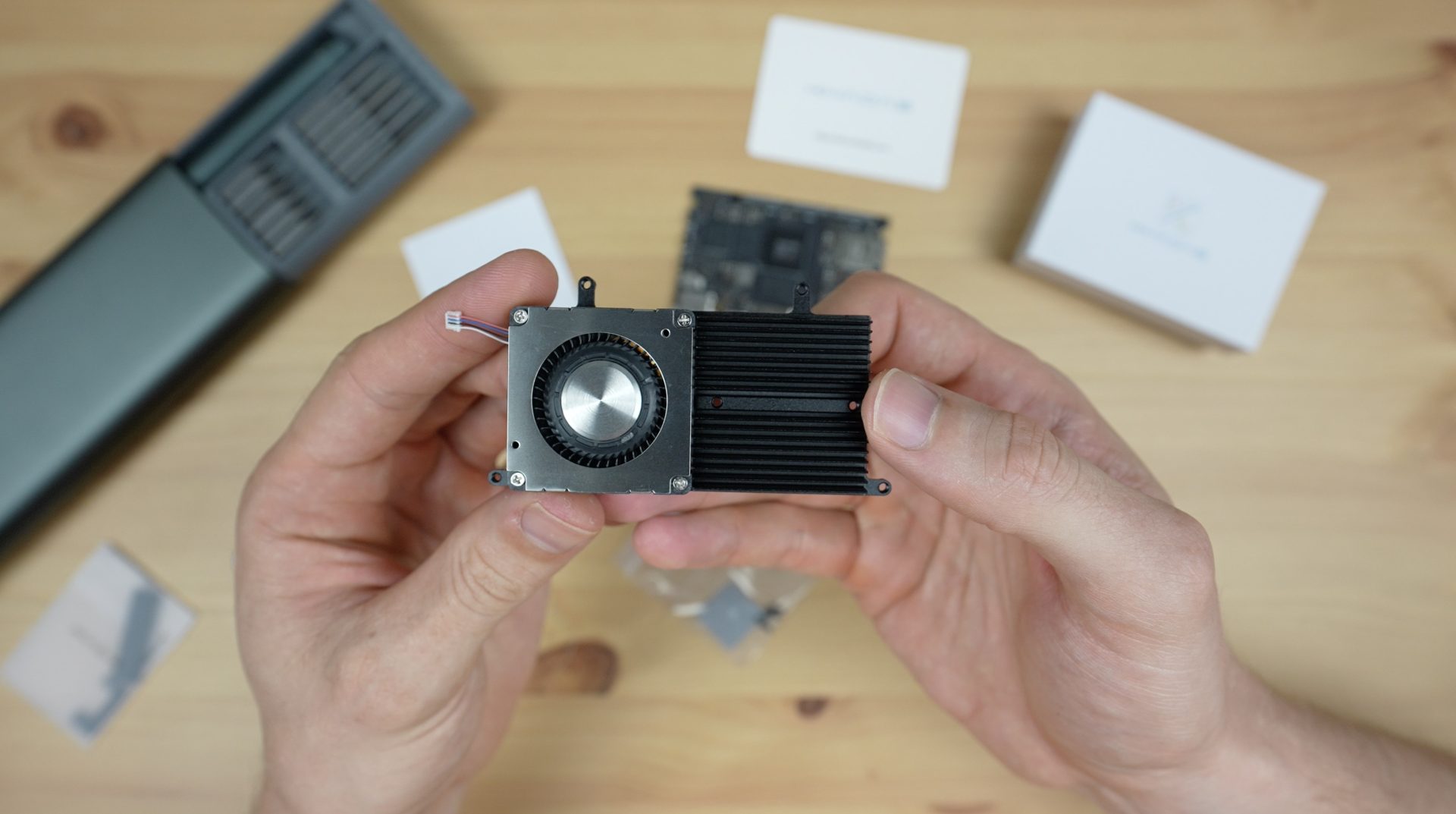 I hope the Raspberry Pi 5 is this good - Khadas Edge 2 Pro - The DIY Life