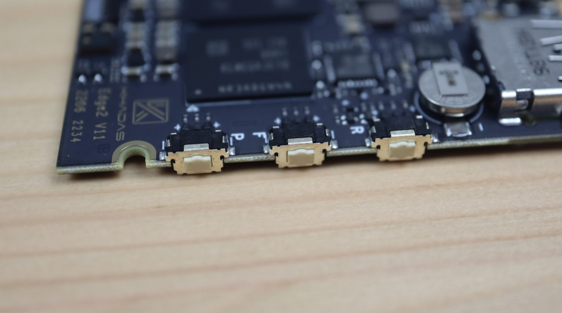 I hope the Raspberry Pi 5 is this good - Khadas Edge 2 Pro - The DIY Life