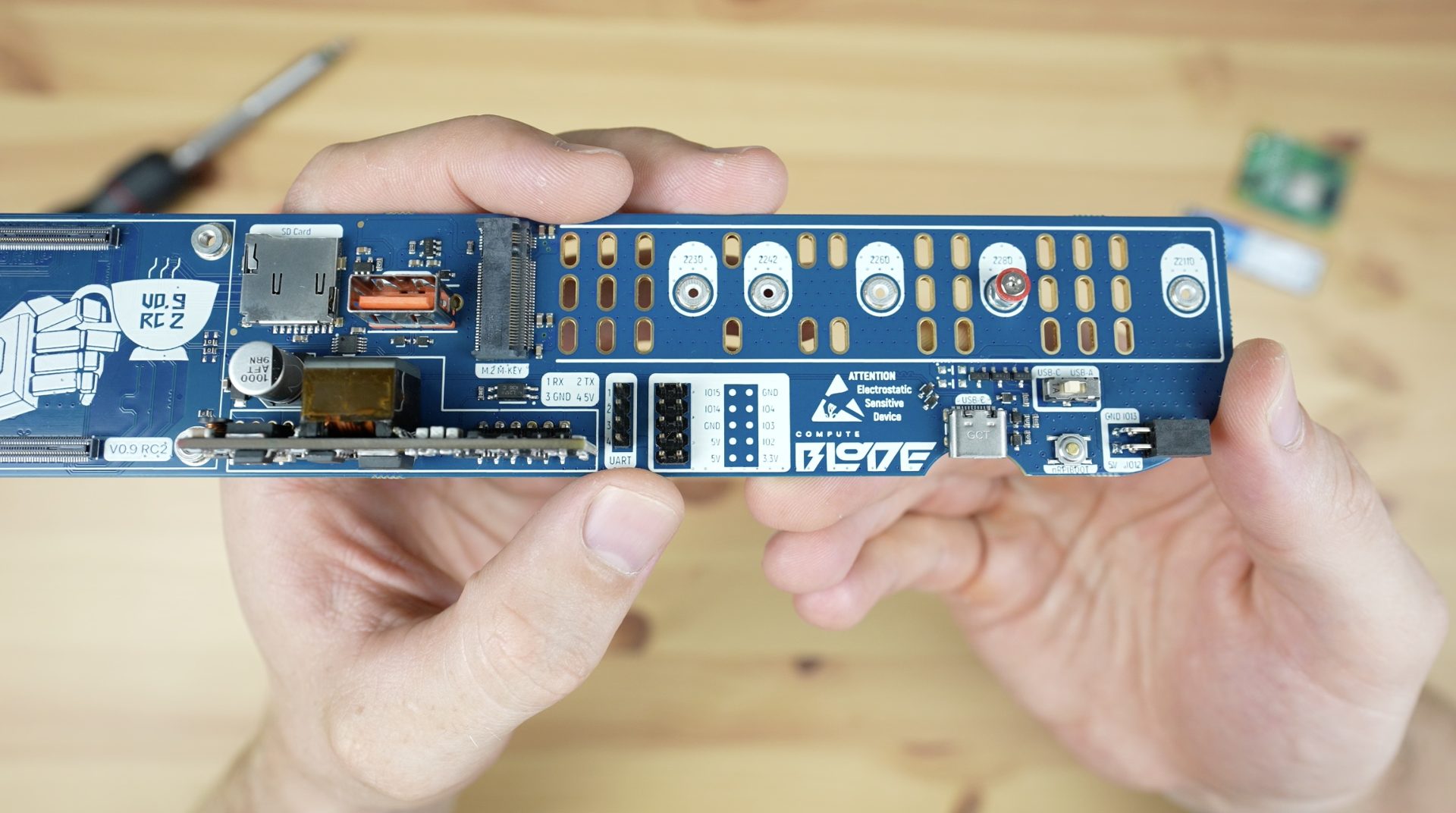 Level Up Your Homelab With The Raspberry Pi CM4 Compute Blade - The DIY ...