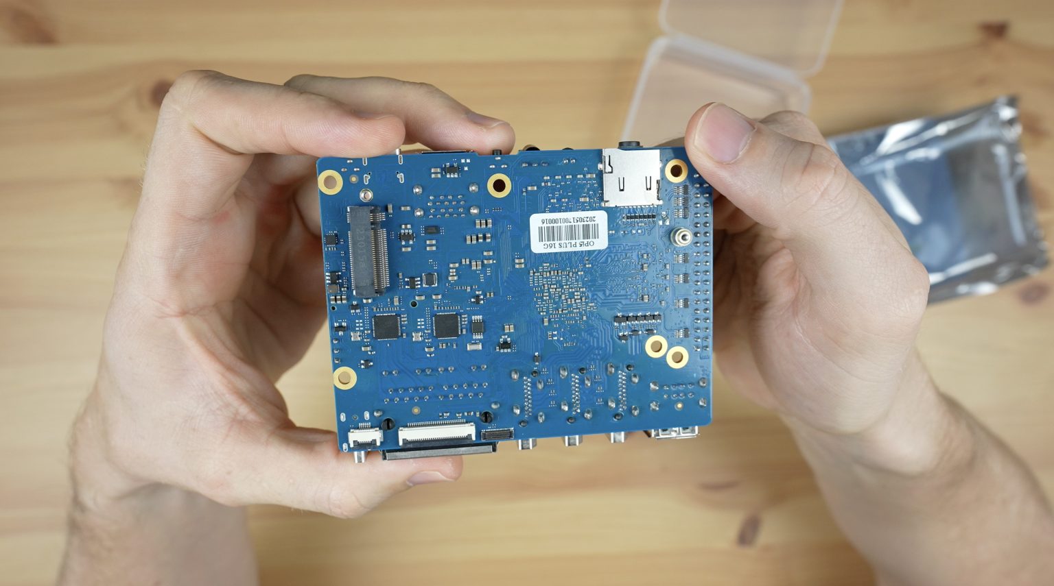 Orange Pi 5 Plus Test & Review - The DIY Life