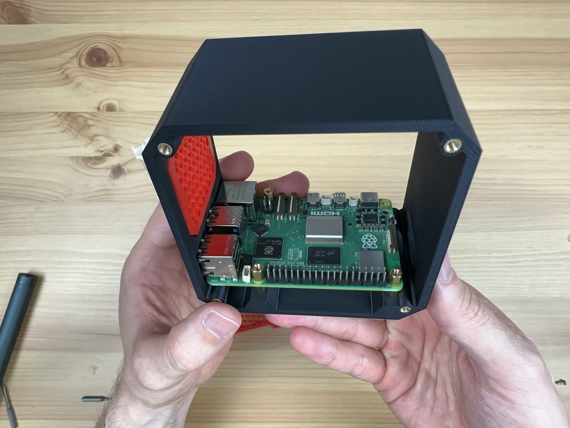 Raspberry Pi 5 Desktop Case - The DIY Life