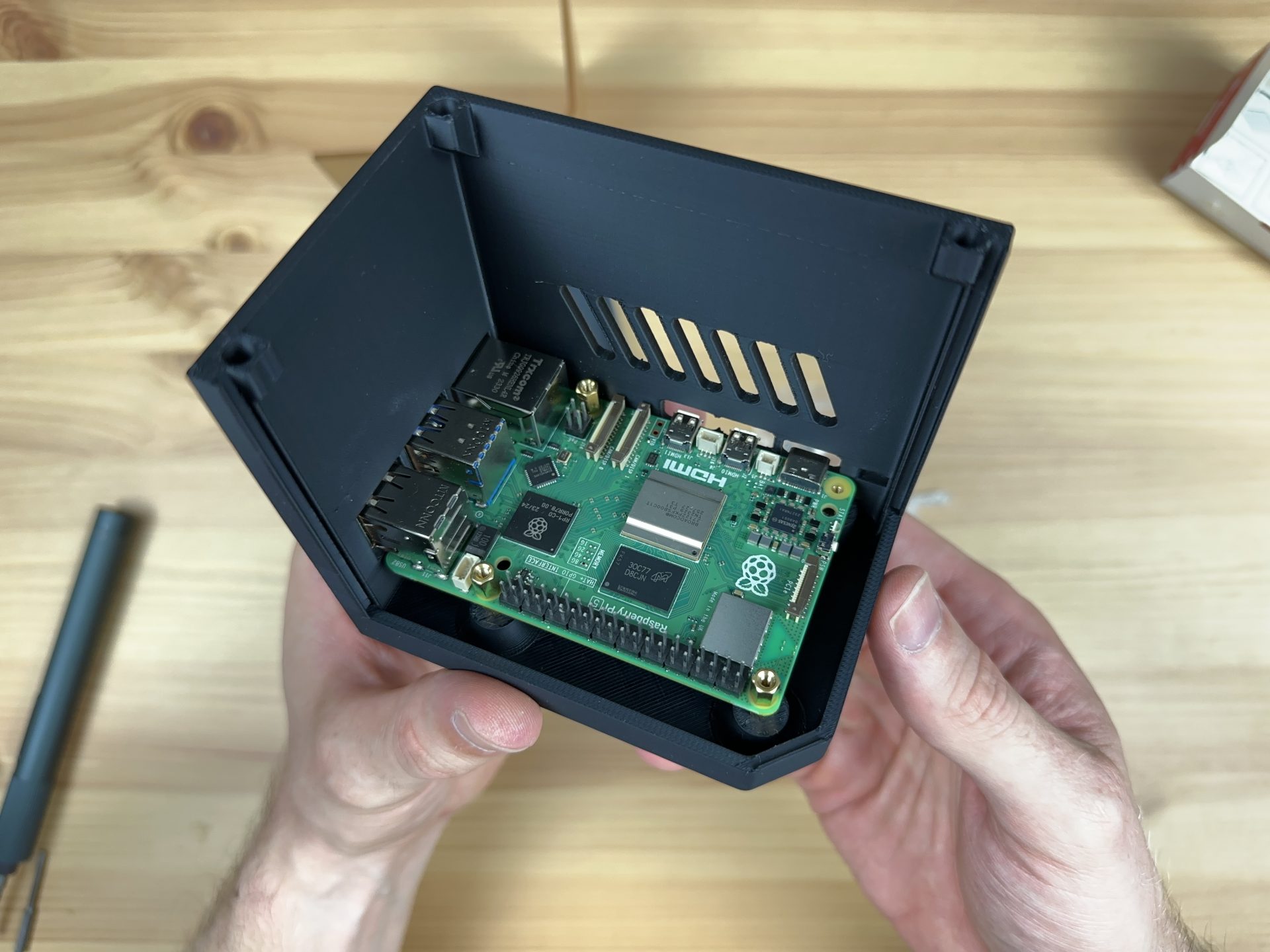 My Raspberry Pi 5 Case Has A Wrap-around Window - The DIY Life