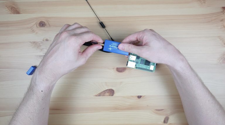 Track Aircraft In Real-time With Your Raspberry Pi Using The ...