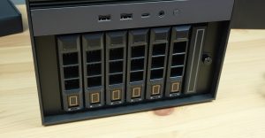 I Tried The ZimaCube Pro, Is This The Perfect Home Server? - The DIY Life