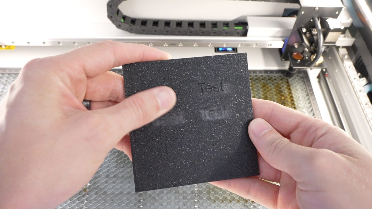 Gweike G2 Pro 30W Fibre Laser Unboxing & Review - The DIY Life