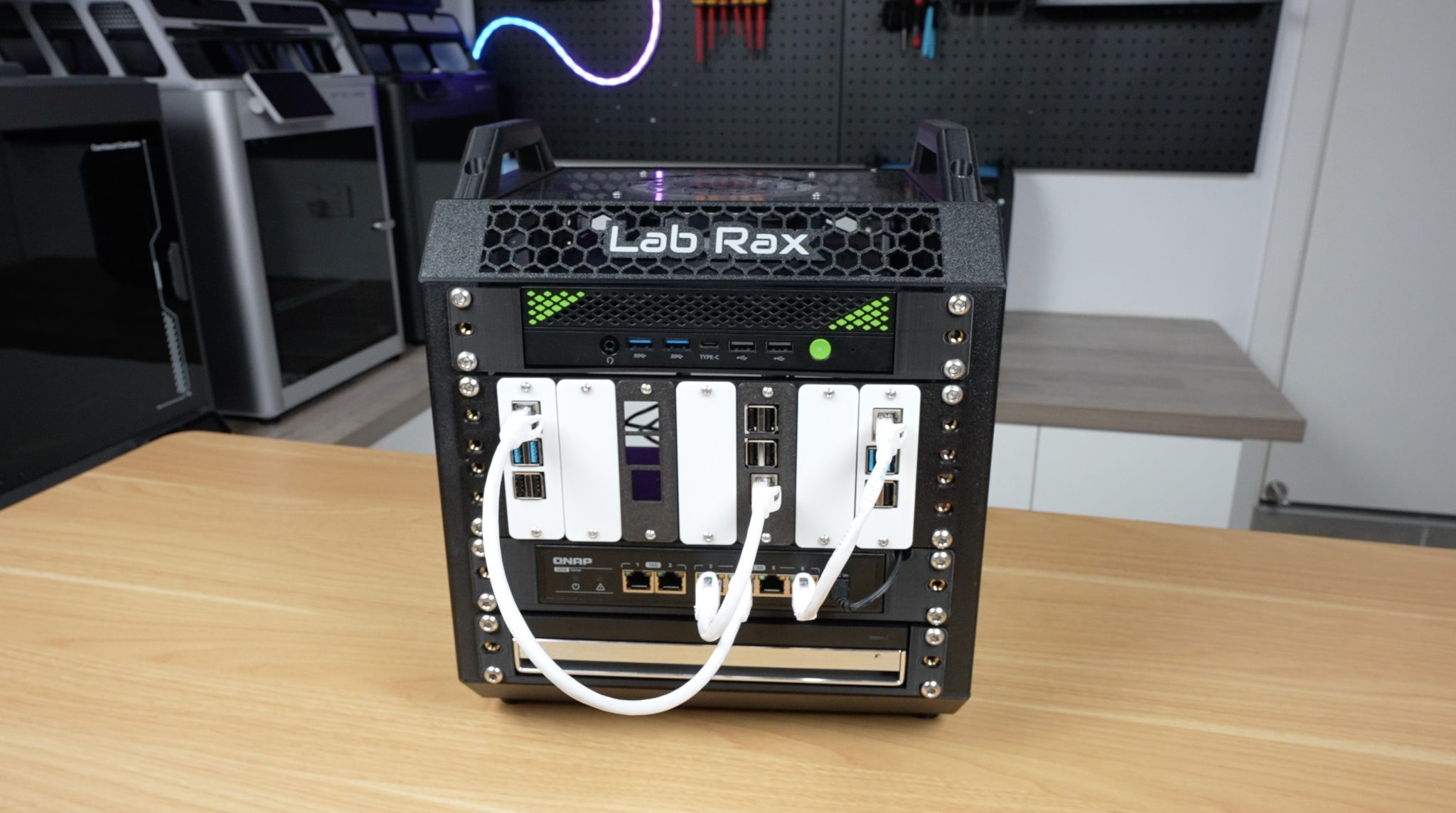 Turn your 10″ Homelab into a NAS with 3D Printable Shelves - The DIY Life