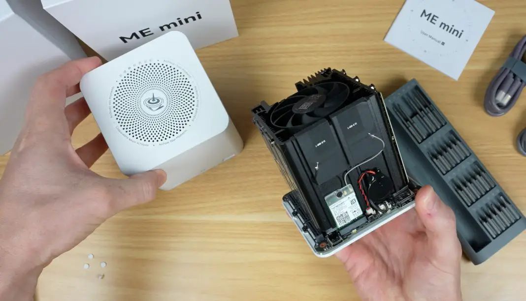 Beelink ME Mini – Tiny, Silent, and Perfect for a DIY NAS? - The DIY Life